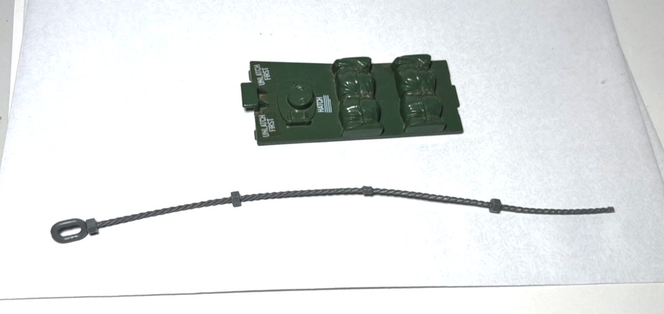 GI Joe WOLVERINE Tank 1983 COMPLETE w/Cover Girl VINTAGE Vehicle Tow ...