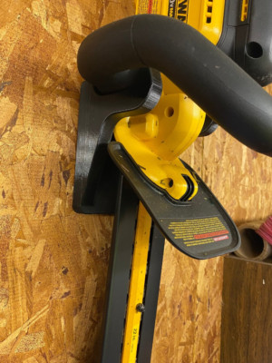 WALL MOUNT FOR Dewalt 20V Max Hedge Trimmer Wall Mount Hanger ...
