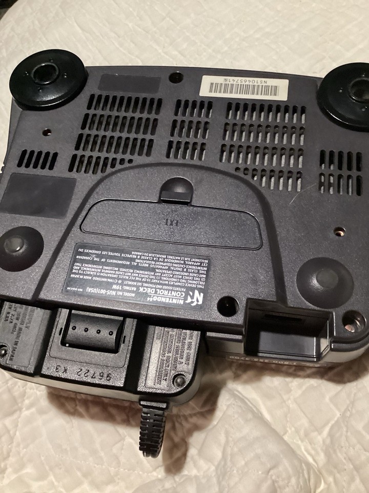 Nintendo 64 N64 Console and Two Controllers Untested PARTS ONLY Read ...