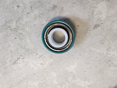 Detroit Diesel Water Pump Seal 23528190 NOS | eBay
