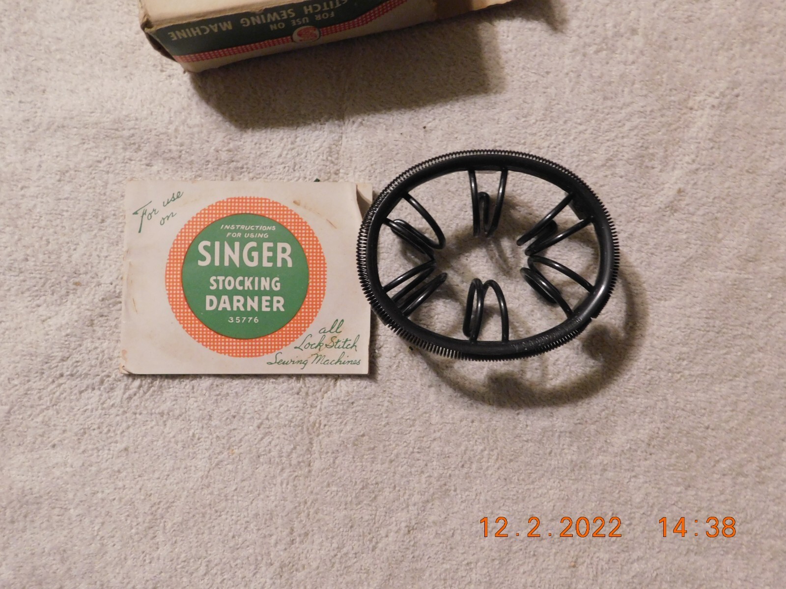 Vintage SINGER Stocking Darner 35776 With Instruction Booklet for sale ...