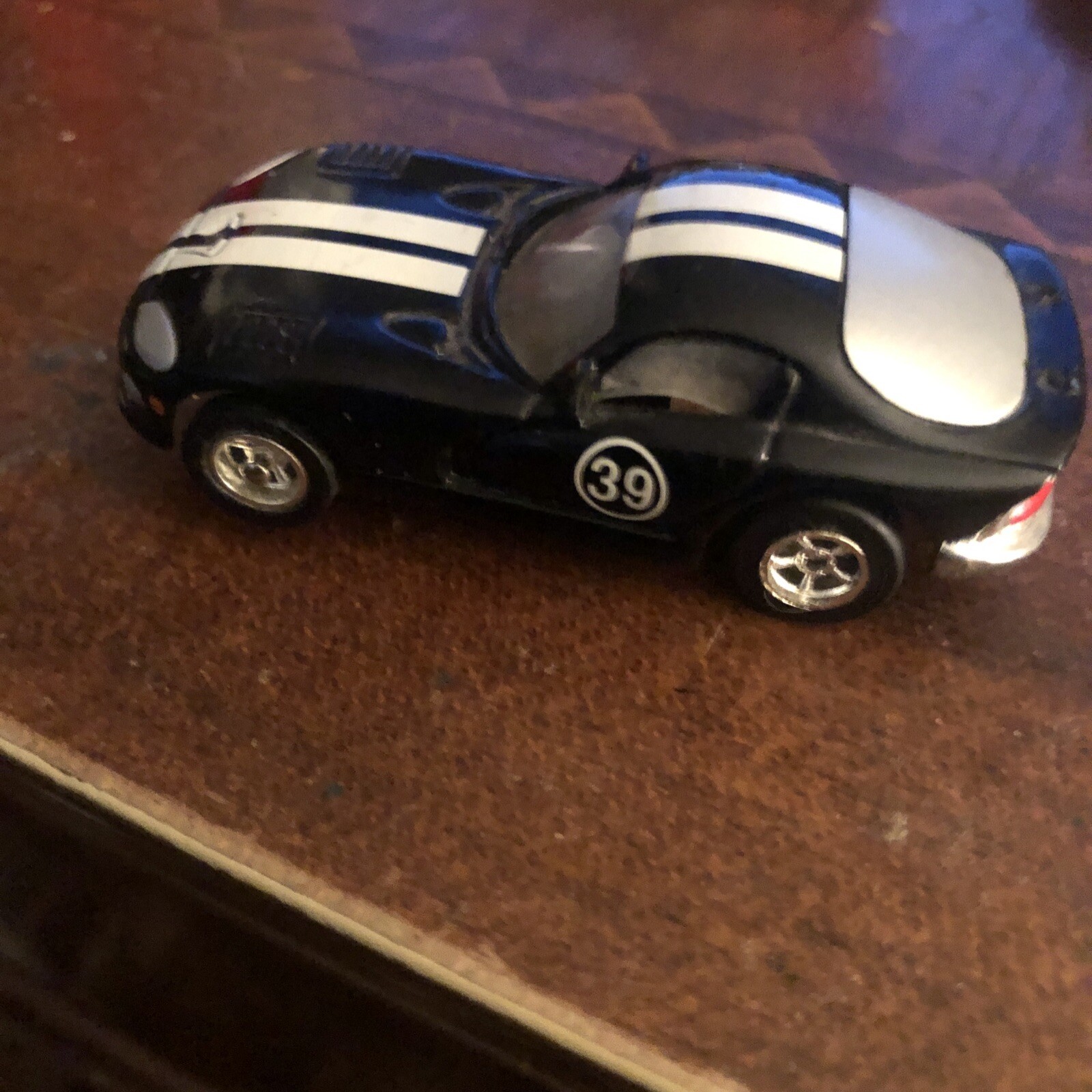 Auto WORLD Black Dodge viper slot Car SIMILLAR AFX TYCO SLOT CARS NO ...