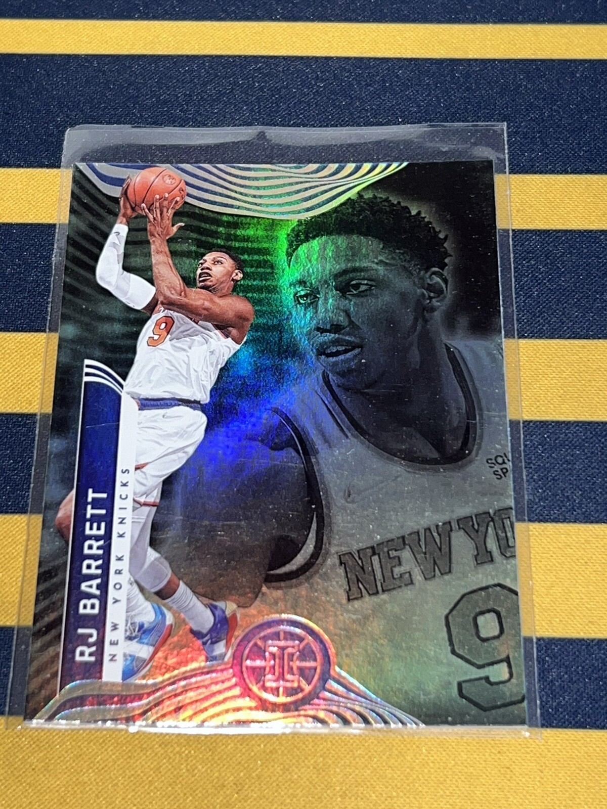 2021-22 Panini Illusions - RJ Barrett #8 Trophy Collection Emerald for ...