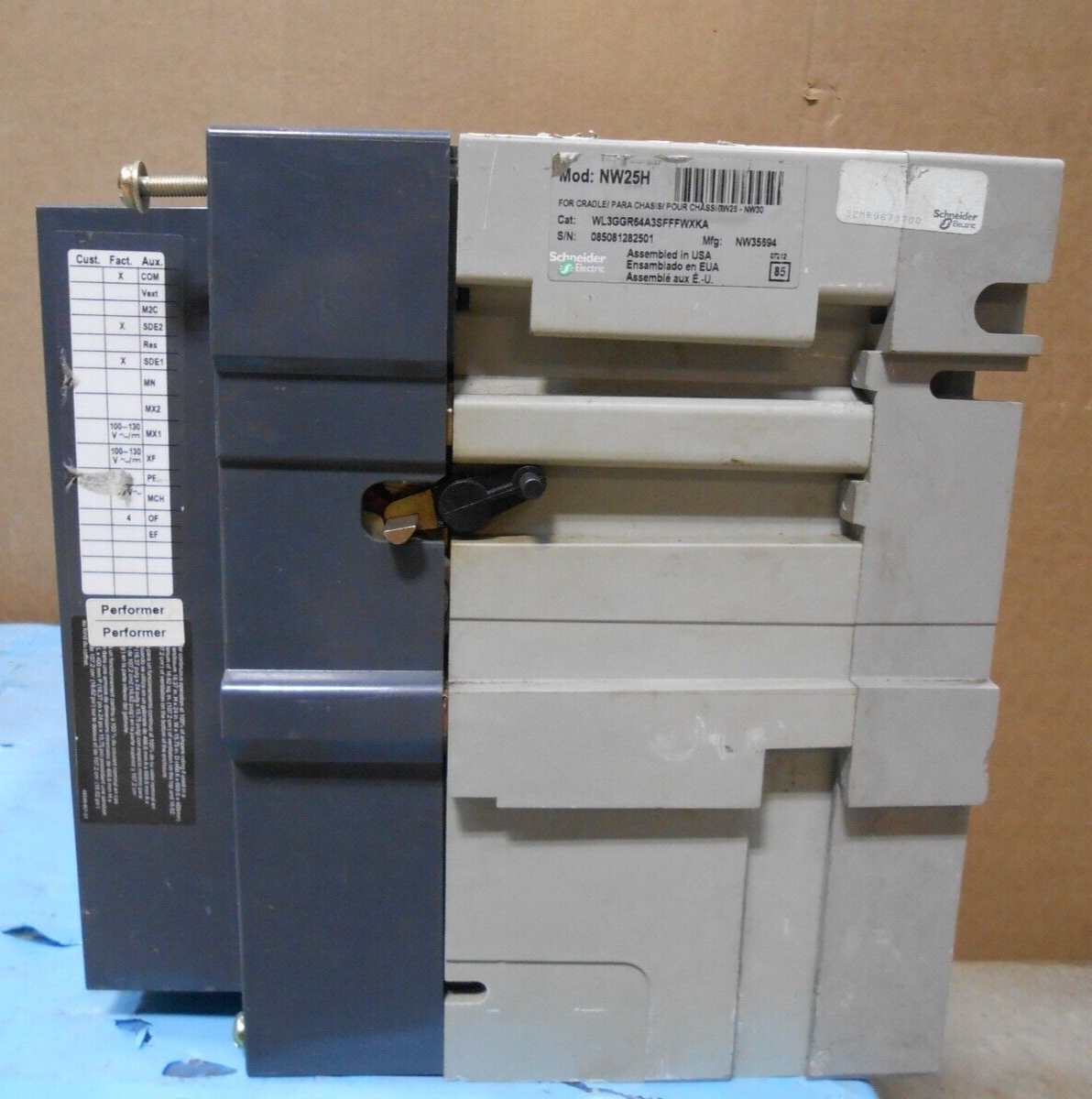 Square D WL3GGR64A3SFFFWXKA 3P 2500 amp Circuit Breaker NW25H ...