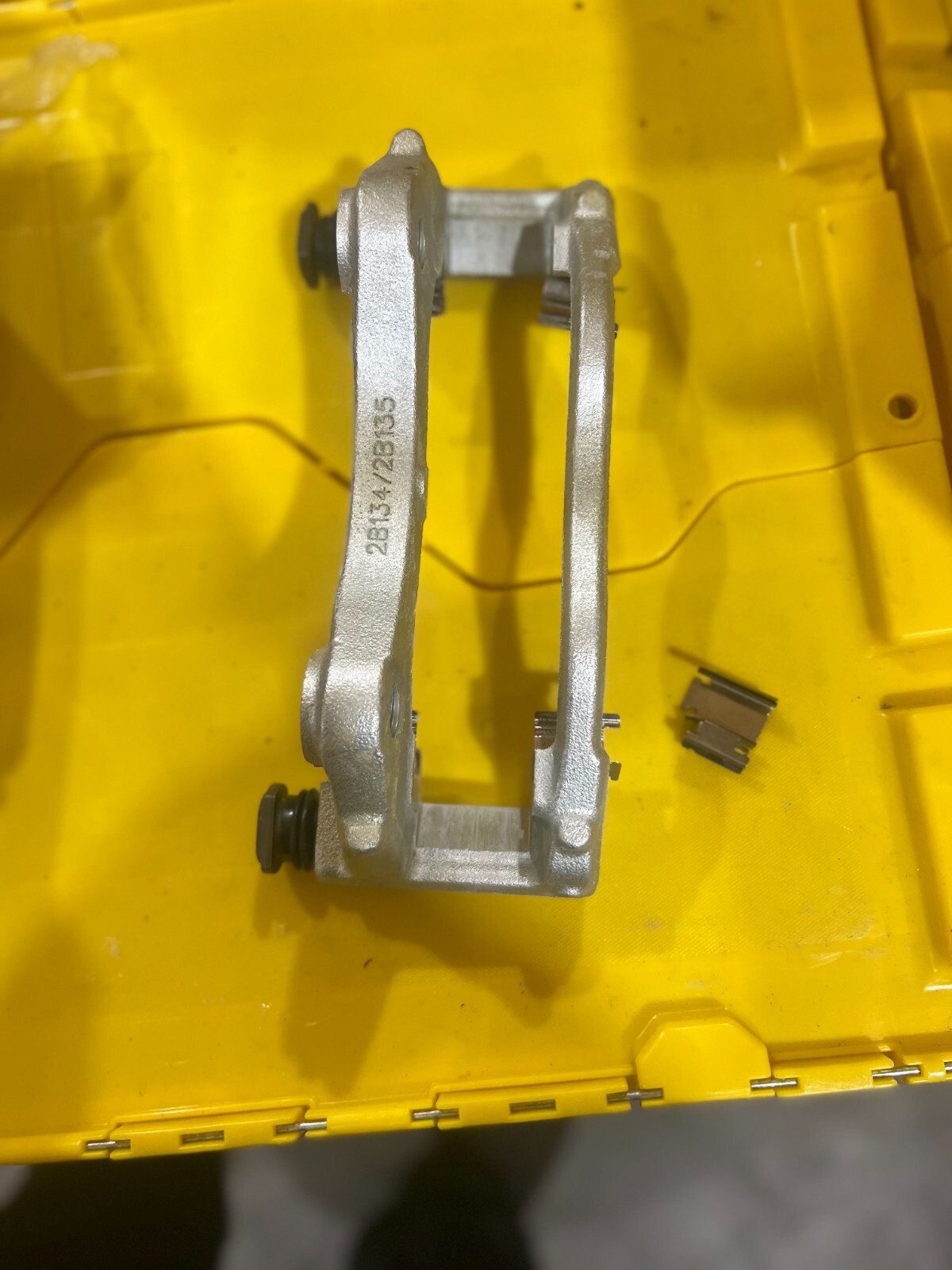Genuine Ford Caliper Support Ck4z-2b292-r for sale online | eBay