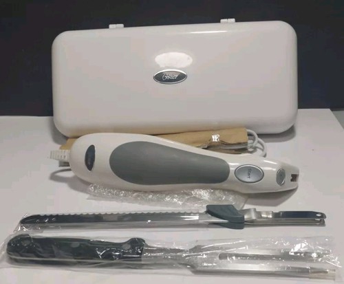 Oster Electric Knife And Case With Stainless Steel Carving Fork Model ...