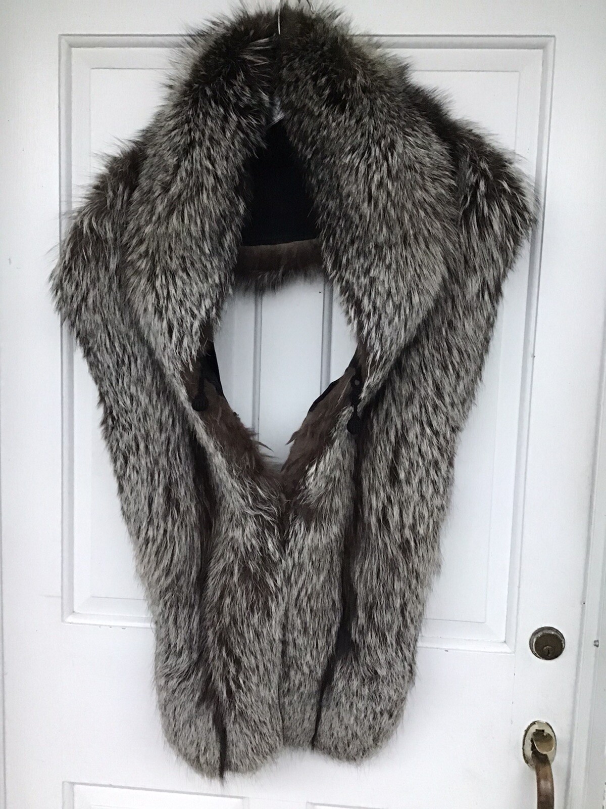 Coyoto/ fox Woman’s unbranded brown & white real fur shawl/ stole 74” X ...