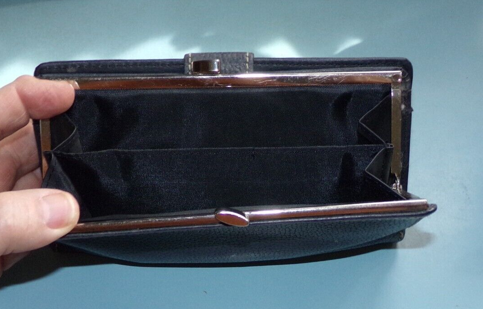 Safekeeper,Women's,Snap Open,Blue,Checkbook,Wallet,Very Good Condition ...