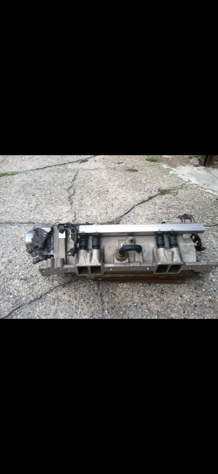 1994 Chevrolet LT1 Intake Manifold with Throttle Body and Injectors | eBay