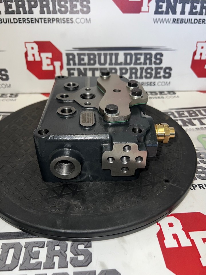 Bendix TF550-750 Air Compressor Cylinder Head Complete 107082 | 107516