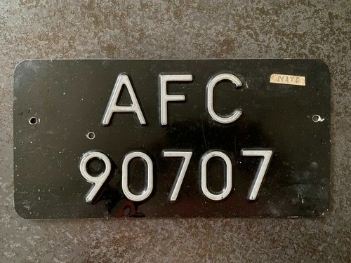 Alt NATO KFZ-Kennzeichen Autonummernschild MILITÄR Allied Forces ...