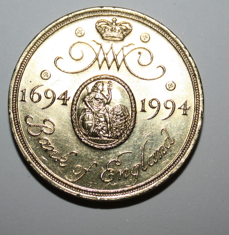 Rare bi-metallic Great Britain £2 coins and Channel Island two pound ...