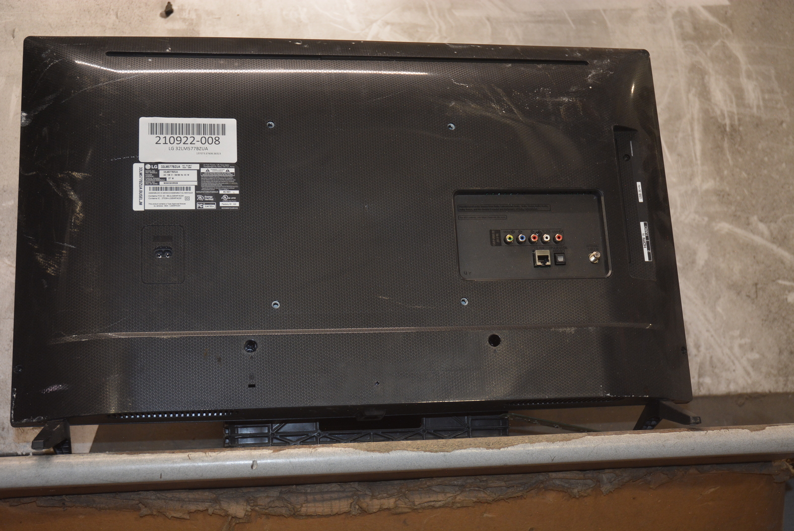 LG 32LM577BZUA LED BACKLIGHTS TESTED WORKING SSC-Y19-32LM55-REV00 ...