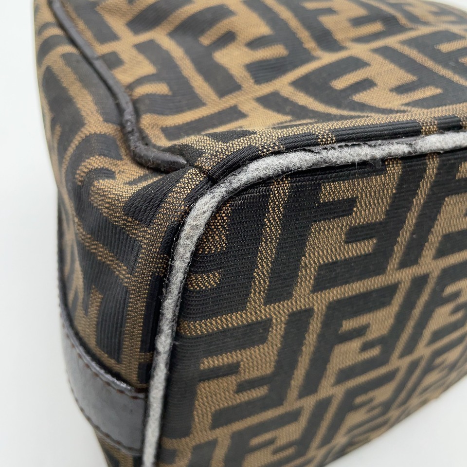 Auth Fendi Zucca Pattern Canvas Leather Khaki Vanity Hand Bag NS101445 ...