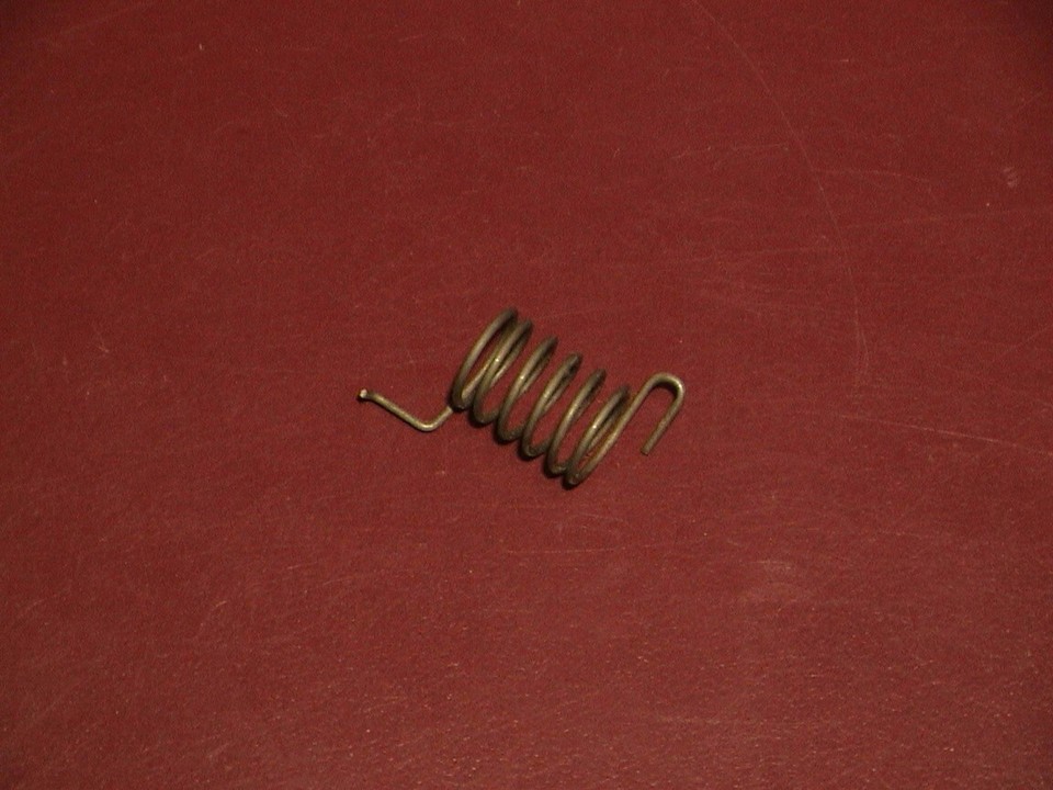 NEW OEM STIHL Chainsaw Carburetor Throttle Shaft Torsion Spring 070 90 ...