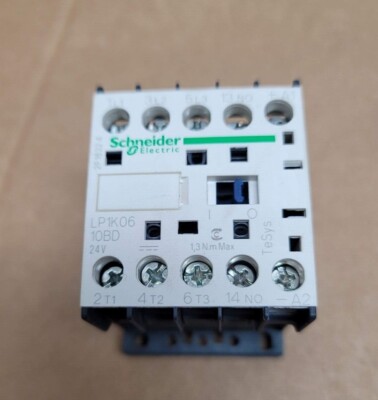 Schneider Contactor Miniature LP1K0610BD 24Vdc Coil DIN Rail 690VAC 6A ...