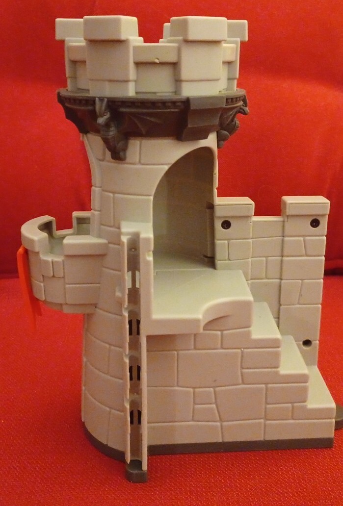 Lakeshore Royal Kingdom Adventure Dragon, Castle Gate & Two Towers ...