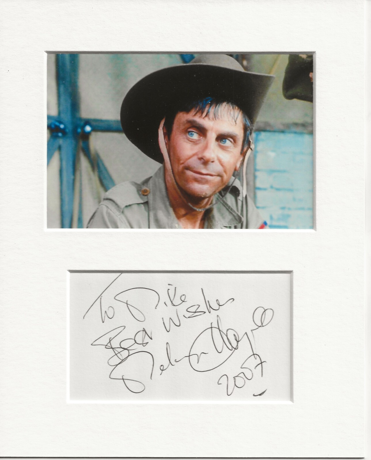 Melvyn Hayes it ain't half hot mum signed genuine authentic autograph ...