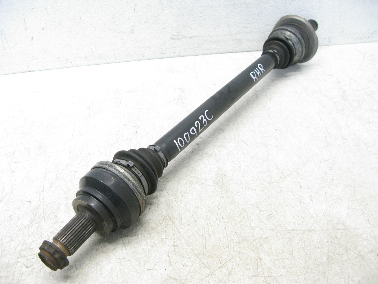 09-19 BMW F01 F02 750Li 550i GT 650i CV AXLE SHAFT REAR RIGHT OEM ...
