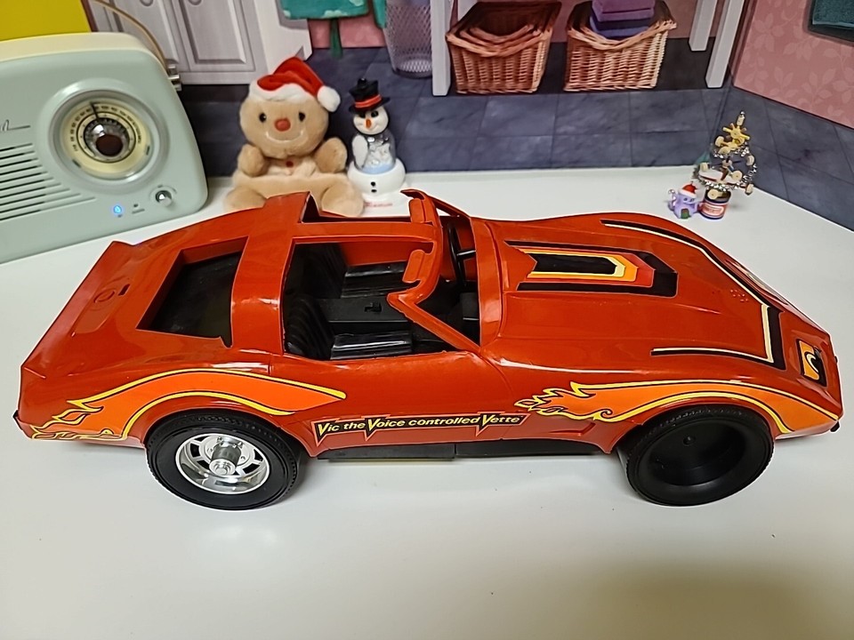 VINTAGE SCHAPER U-DRIVE IT TOY Vic the Voice Controlled Vette 1979 NOT ...