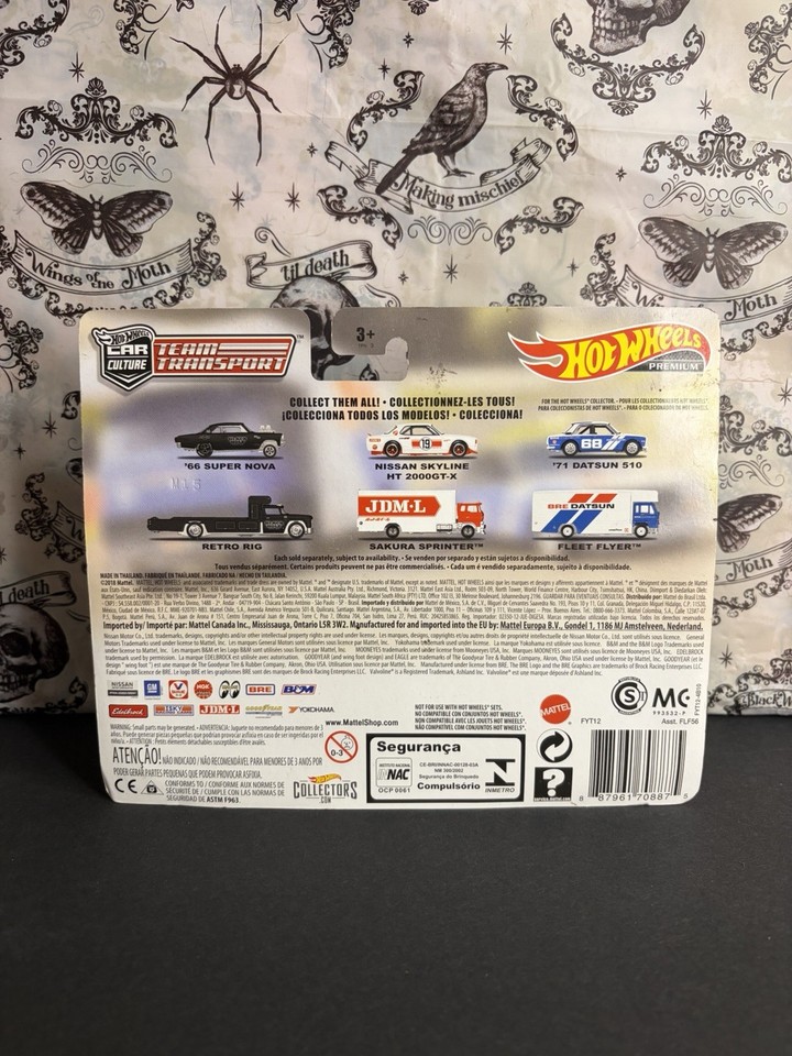 Hot Wheels Premium Car Culture Team Transport ‘71 Datsun 510 and Fleet ...