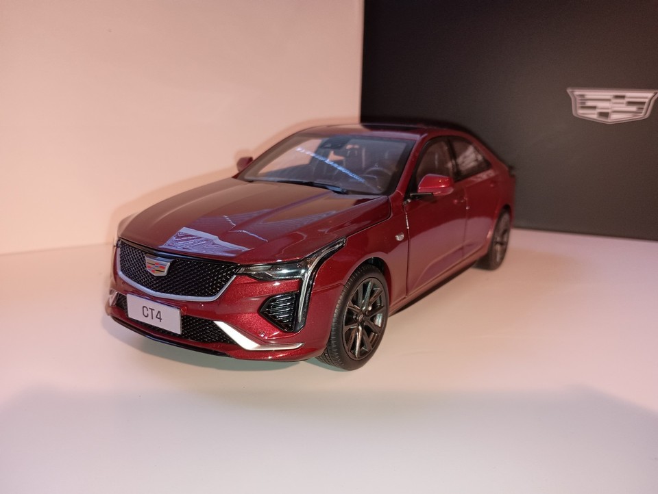 1:18 Scale Cadillac CT4 Red Diecast Model Car | eBay