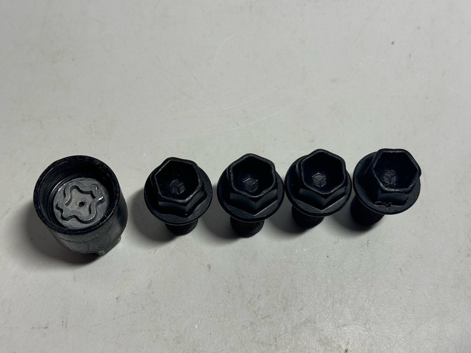 Mercedes-Benz Wheel Locks Set | eBay