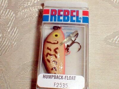 Vintage REBEL HUMPBACK LURE F2535 Crawdad"Old HUMPY" CRANKBAIT FLOATER ...