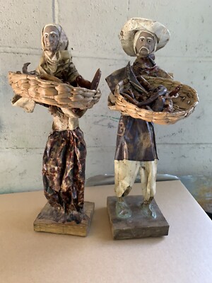 Pair of Mexican paper-mache folk art figurines: male & female pepper ...