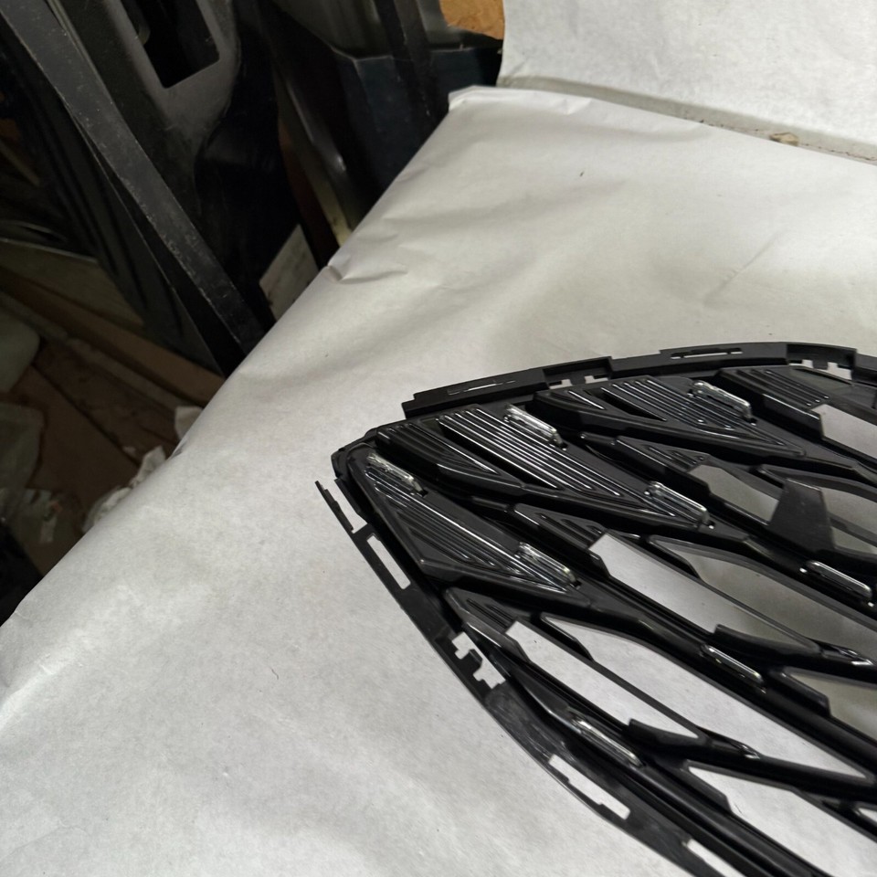 2020 2021 2022 2023 2024 Chevrolet Malibu Front Lower Grille 84473372 ...