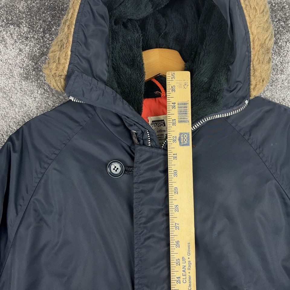 VTG Montgomery Ward Parka Jacket Men's Medium Snorkel Quilted Fur Hood ...
