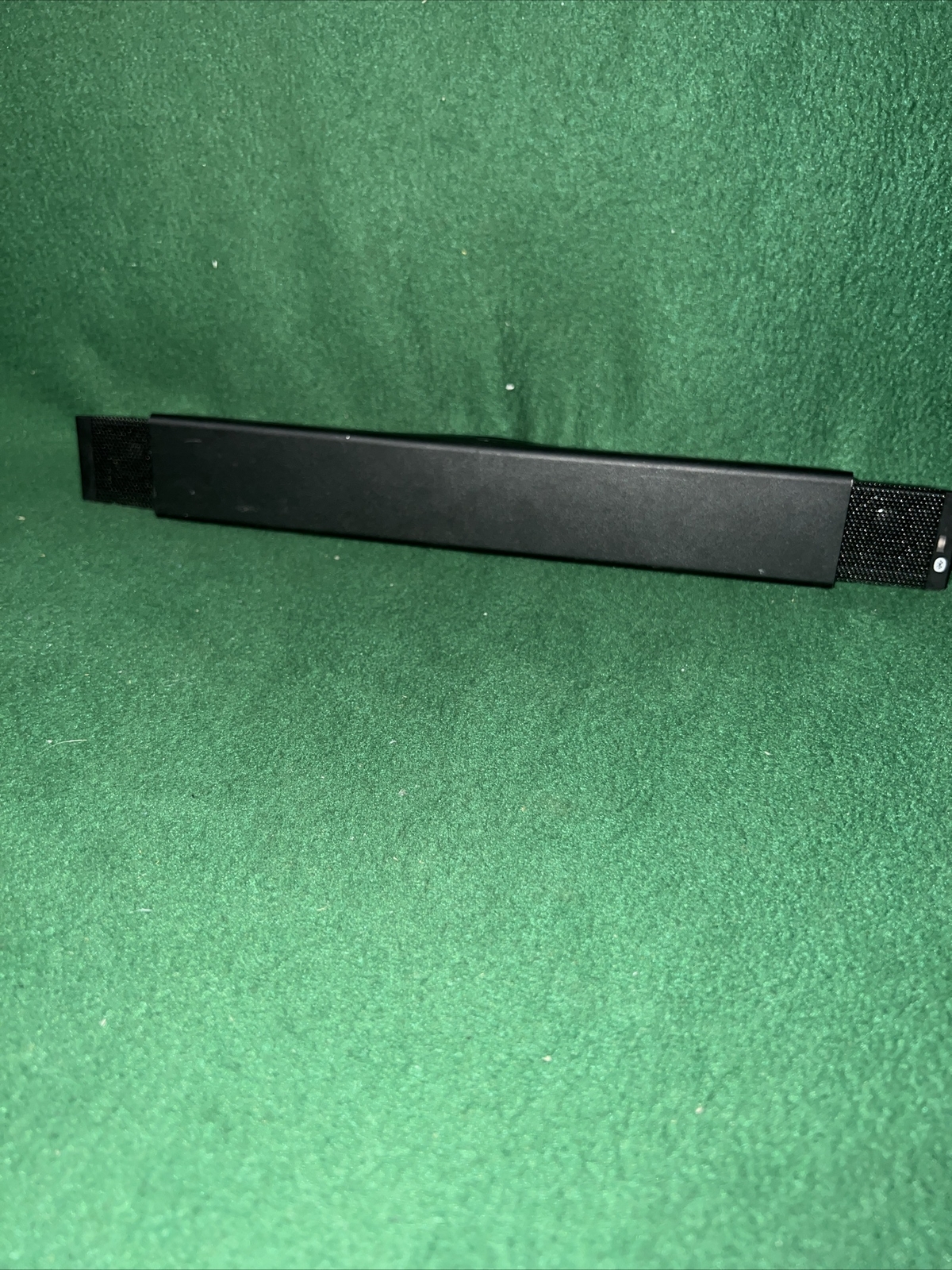 Rocketfish Bluetooth Speaker for Apple iPad and Tablets - RF-TRSPIPAD ...