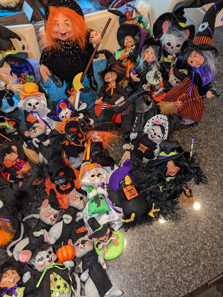 MASSIVE 40+pc Annalee Halloween Collection - Witches Mice Cats Rare ...
