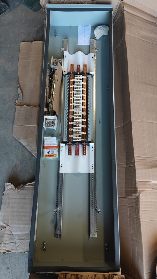 EATON PRL1x 600 AMP 240/120V SINGLE PHASE 3WIRE 42 Cir NEMA 3R ...