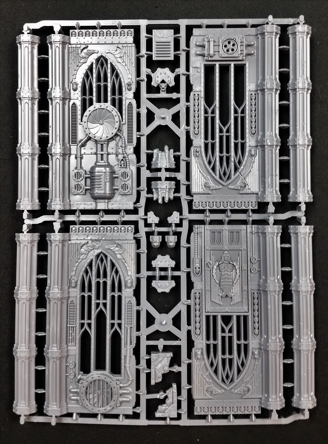 40K Sanctum model kit Warhammer 40K Terrain Scenery Statues Sector ...