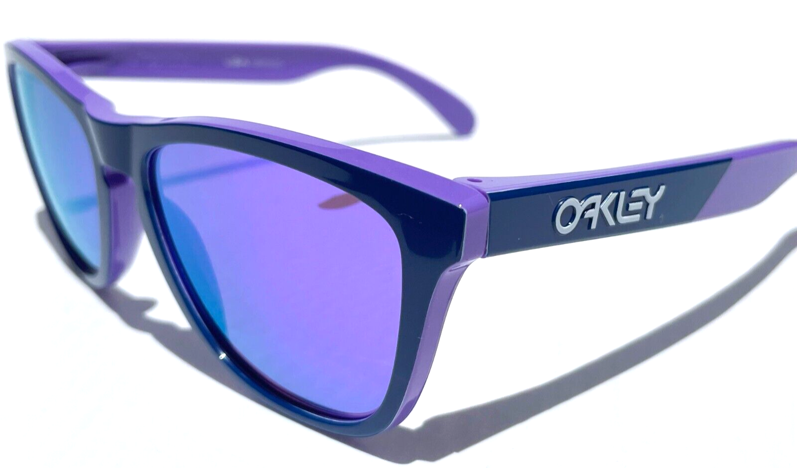 NEW Oakley Frogskins Purple Navy w POLARIZED Galaxy Violet Lens ...