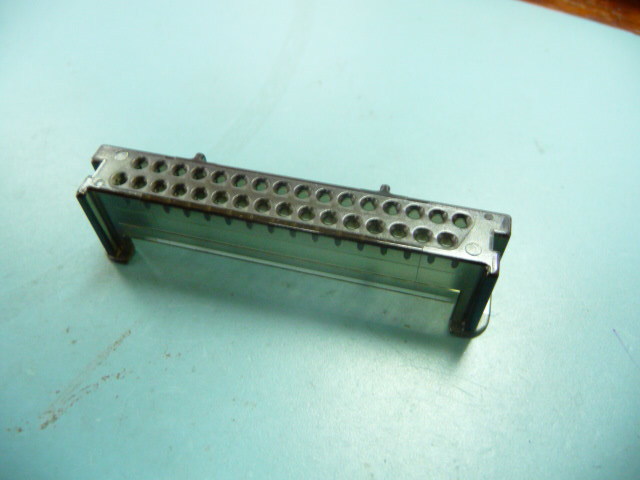 DELPHI 12129231 Qty of 7 per Lot Automotive Connectors RETAINER CLIP ...