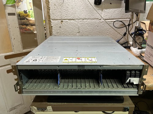 EMC 2 VNX5500 STPE25 SAN Enclosure 2x PSU POST TESTED 110-140-102B NO ...