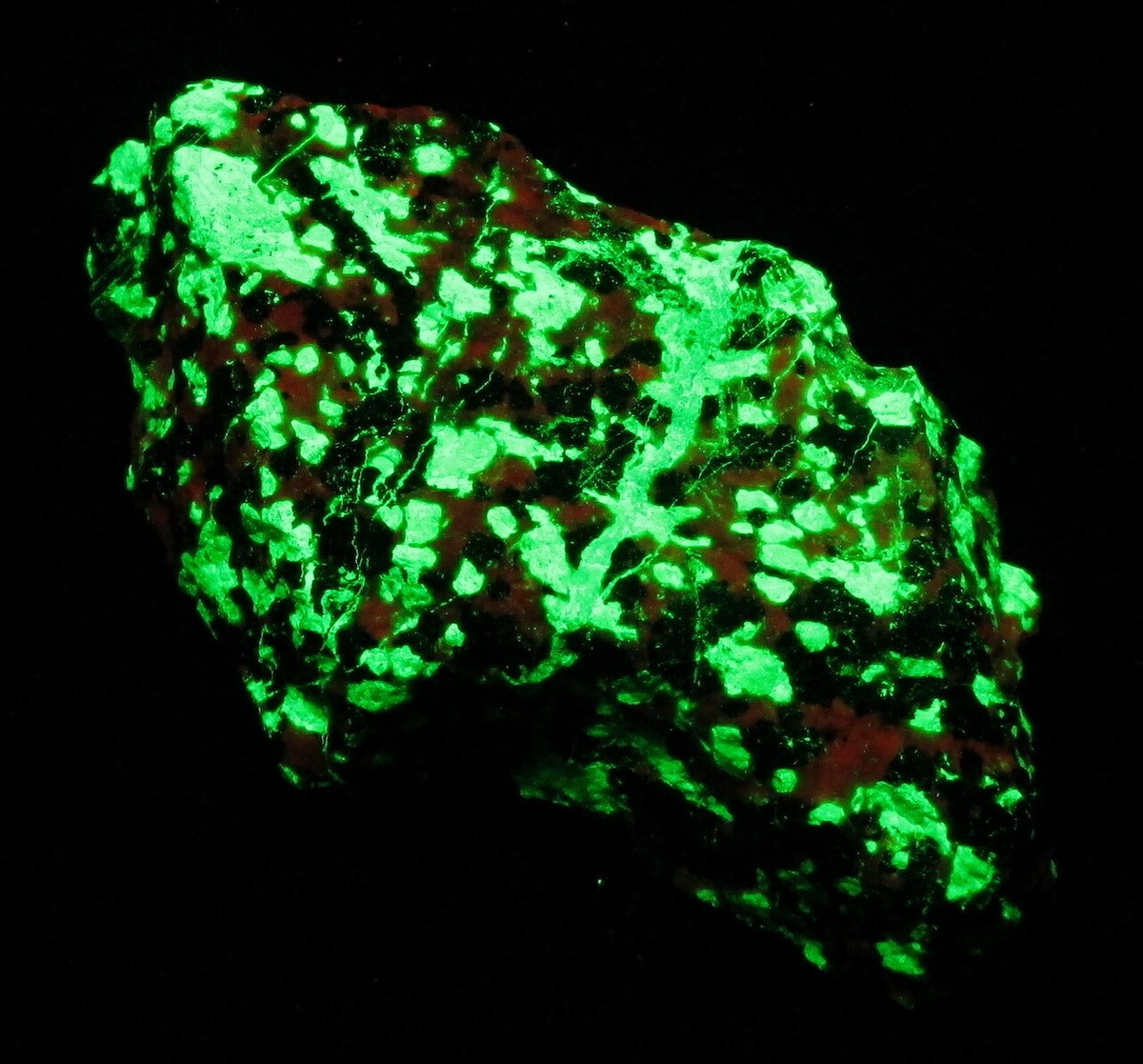 Franklinite Fluorescence