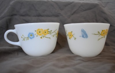 2 Vintage Pyrex Flirtation Coffee or Tea Cups Yellow & Blue Flowers ...