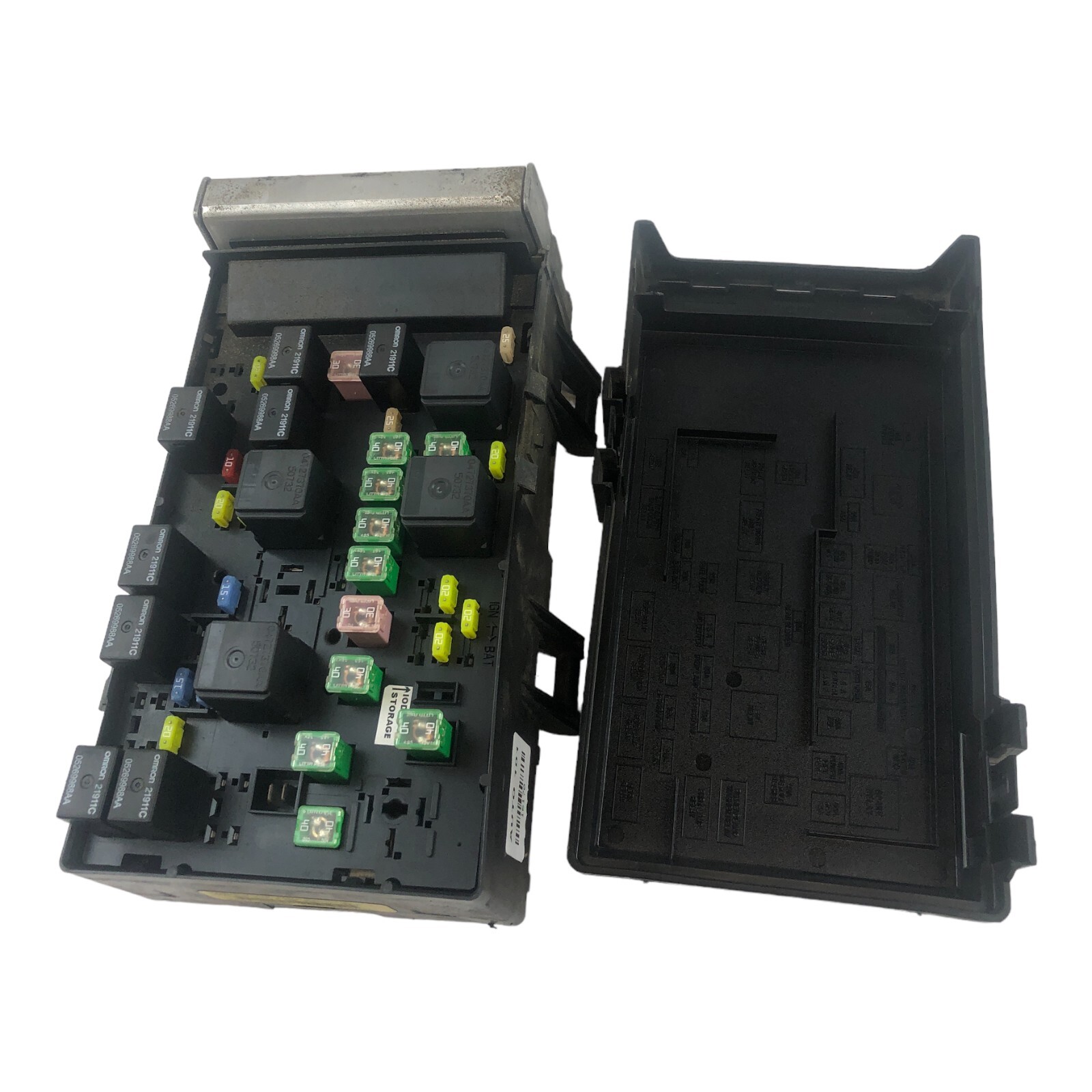 05-07 Town & Country, Caravan IPM Fuse & Relay Center Box 05144507AE | eBay