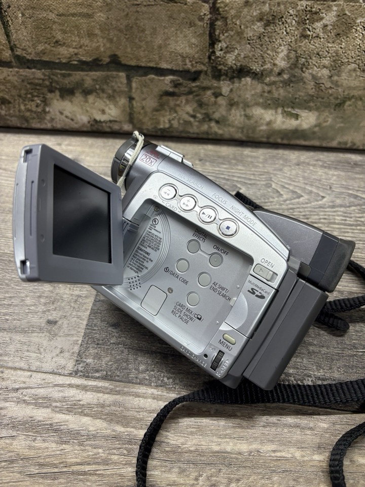 Canon ZR85 MiniDV Digital Video Camera Camcorder 400x Digital Zoom ...