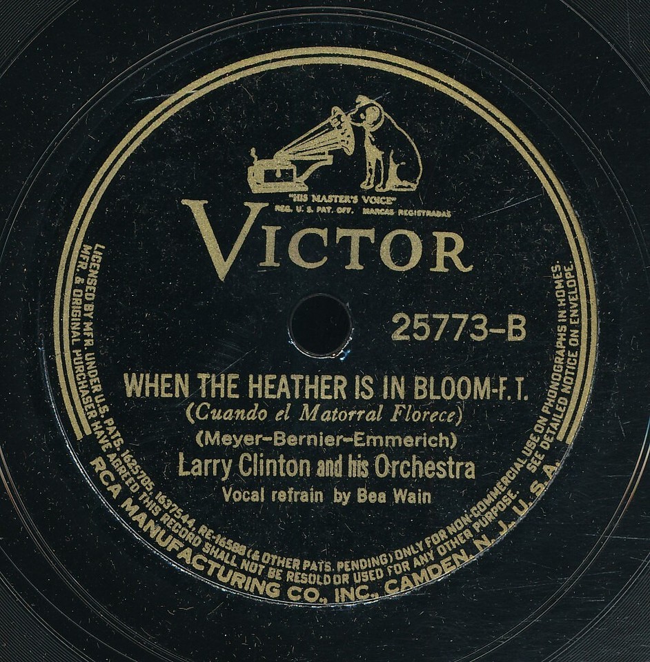 78tk-dance-VICTOR 25773-Larry Clinton-(At the perfume counter/When the ...