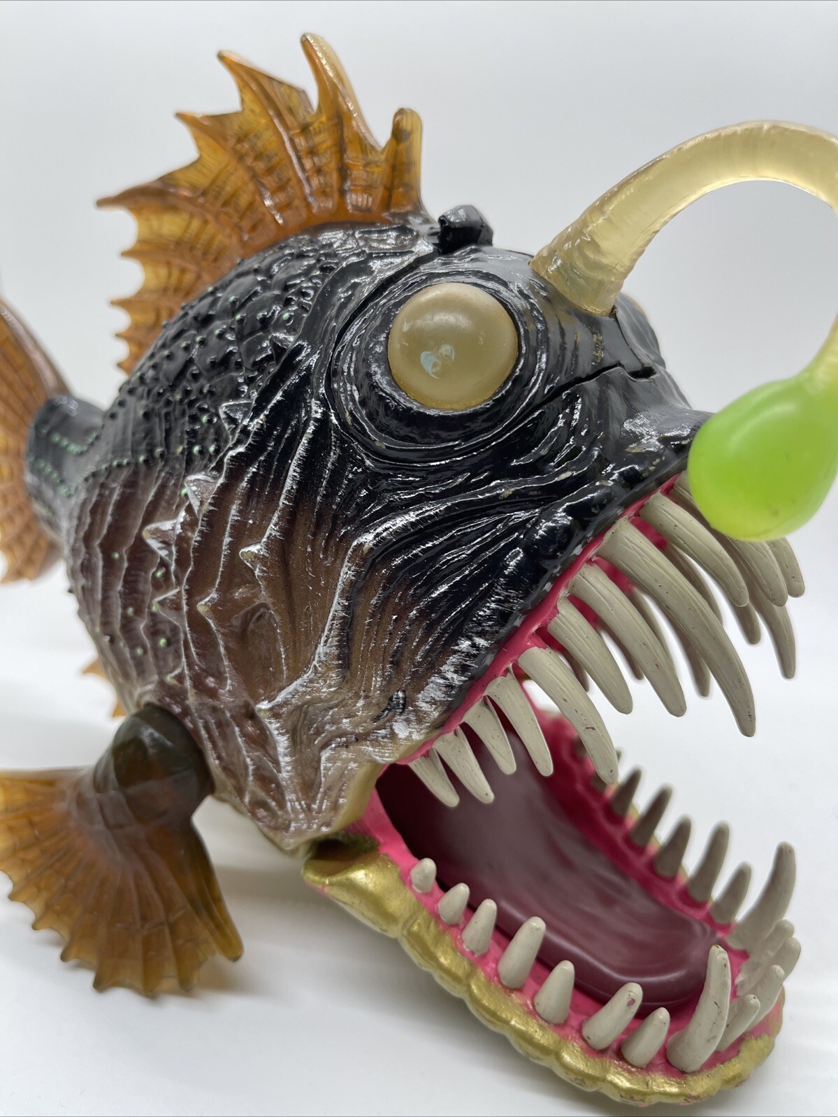Toys R Us Chap Mei Deep Sea Angler Fish Toy Animal Planet Glow in the ...