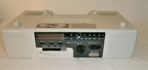 General Electric Spacemaker AM FM Cassette Player Radio Clock Model 7 ...