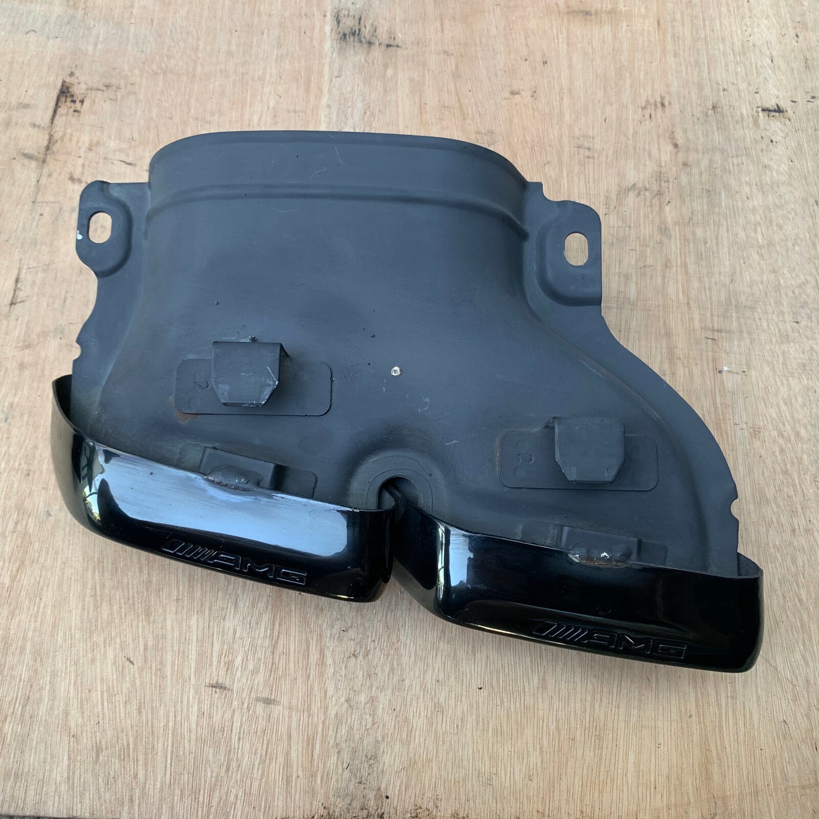 Genuine Mercedes exhaust tips rear c63s AMG tail pipe A2054900727 ...