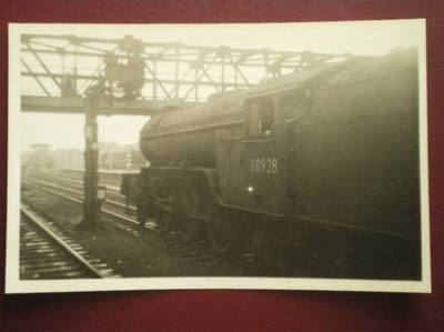 PHOTO LNER V2 LOCO NO 60928 | eBay UK