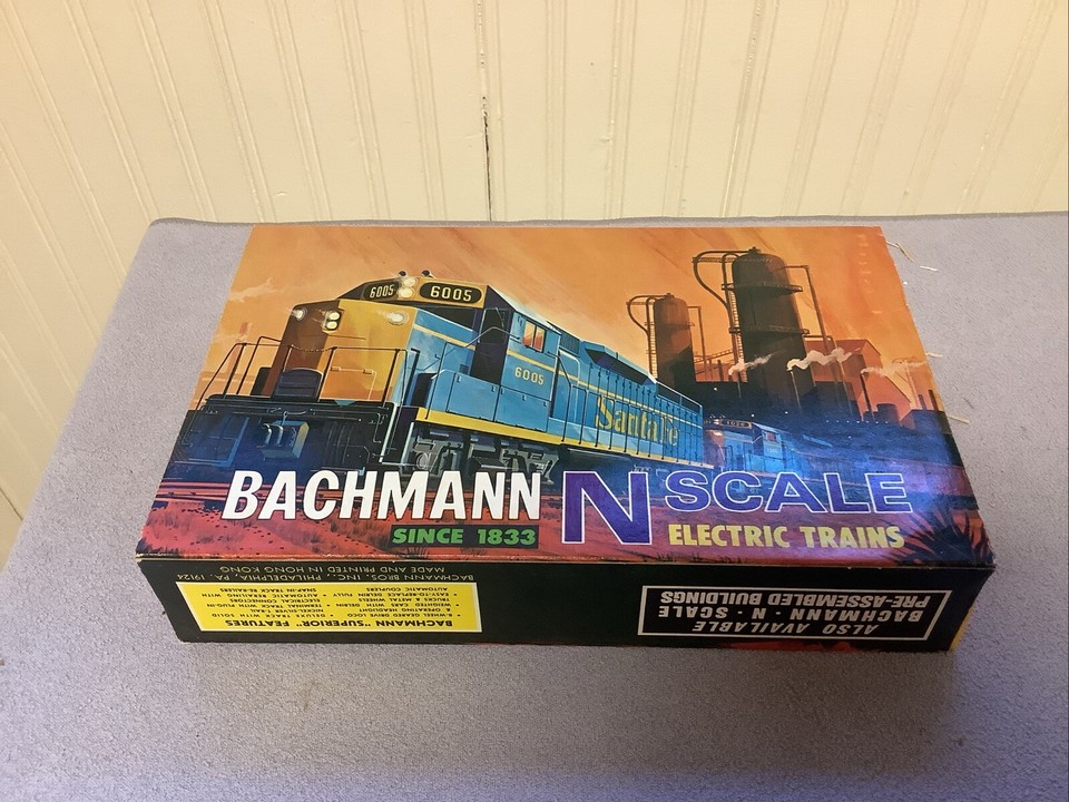 VTG N Scale Bachmann 4306 F-9 Diesel Santa Fe 4 Car Train Set Complete ...