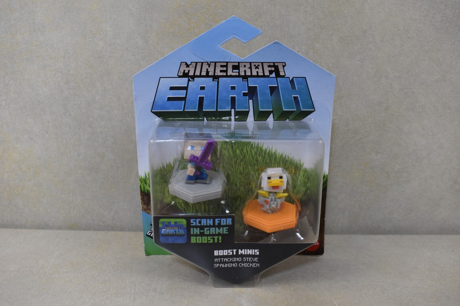 Minecraft Earth Boost Mini Attacking Steve & Spawning Chicken Figure 2 ...