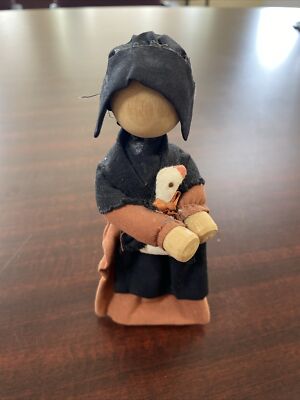 AMISH Wooden Head Doll No Face. Weighted Woman Holding A Goose | eBay